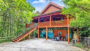 Moria Cabin: Modern Mountain Retreat – VacayWith.Us